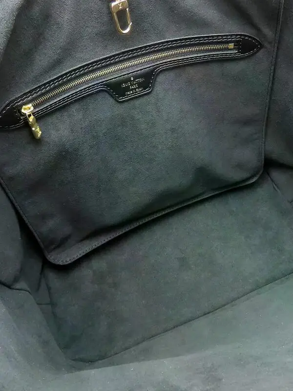 LOUIS VUITTON Monogram Neverfull Mm Tote Bag - Black