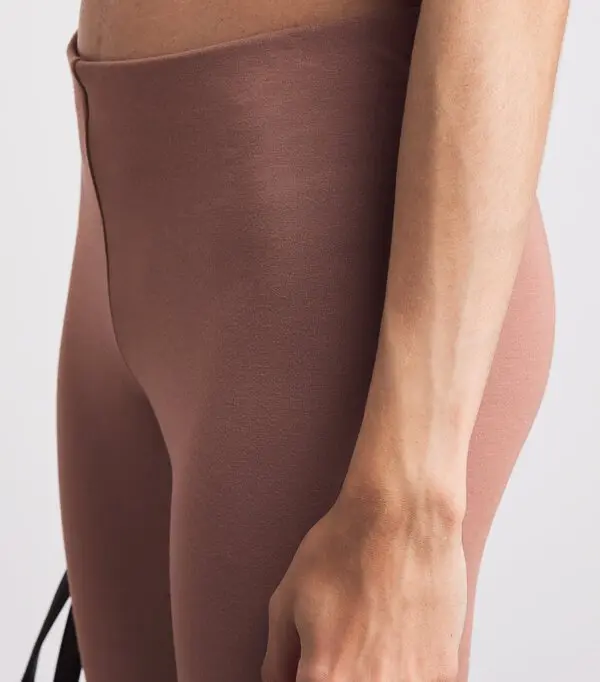 SKIMS Smooth Layers Capris