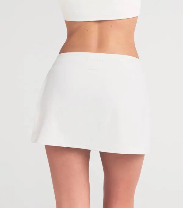 NIKESKIMS Matte Mini Skort