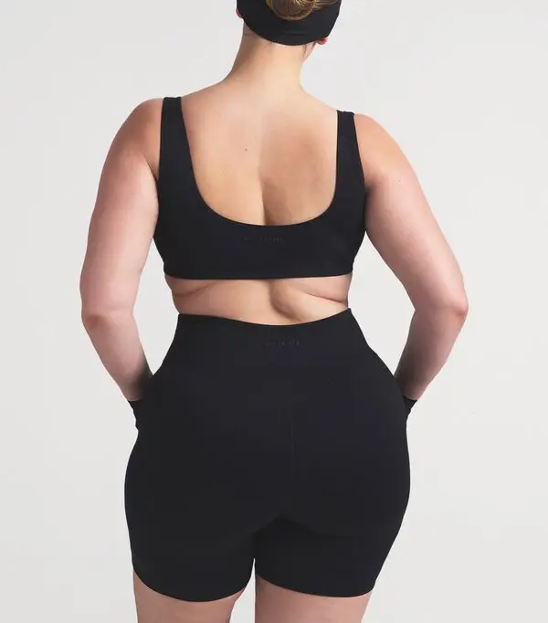 NIKESKIMS Matte Sports Bra