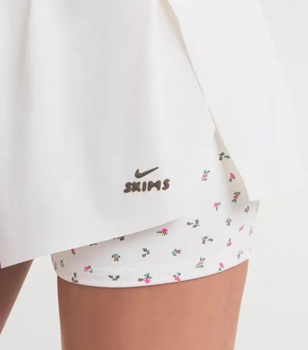 NIKESKIMS Runner Shorts