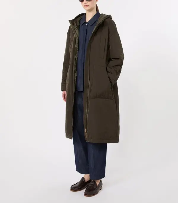 Max Mara Cropped Barrel Jeans