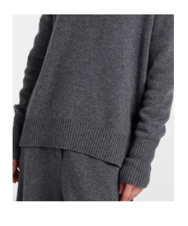 LISA YANG Heidi Cashmere Turtleneck Sweater