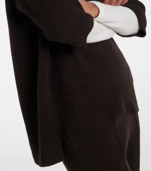 LISA YANG Crew Neck Sweater