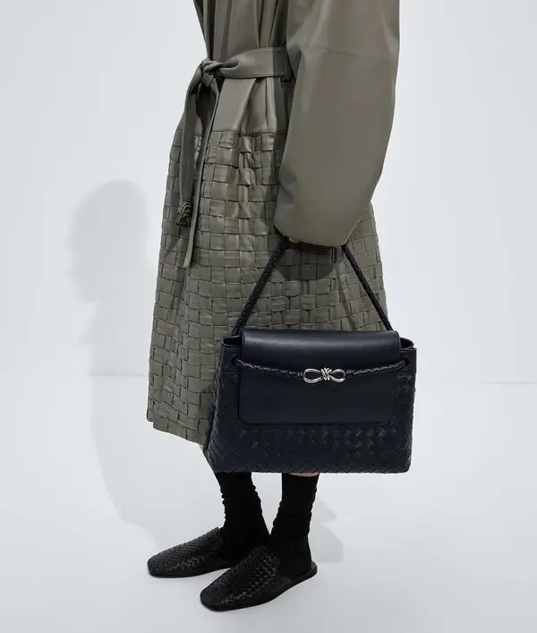 Bottega Veneta Andiamo Messenger