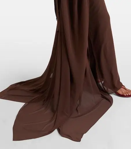 DE LA VALI Nila Chiffon Gown