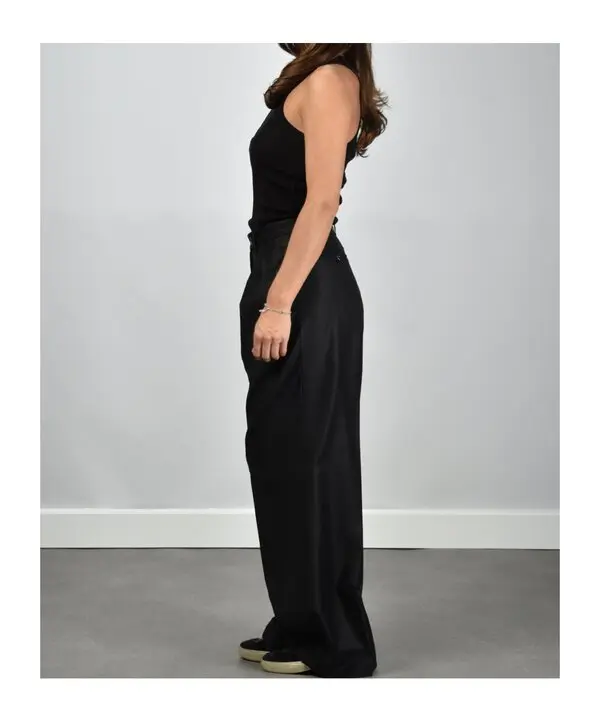RÓHE Sleeveless Vest