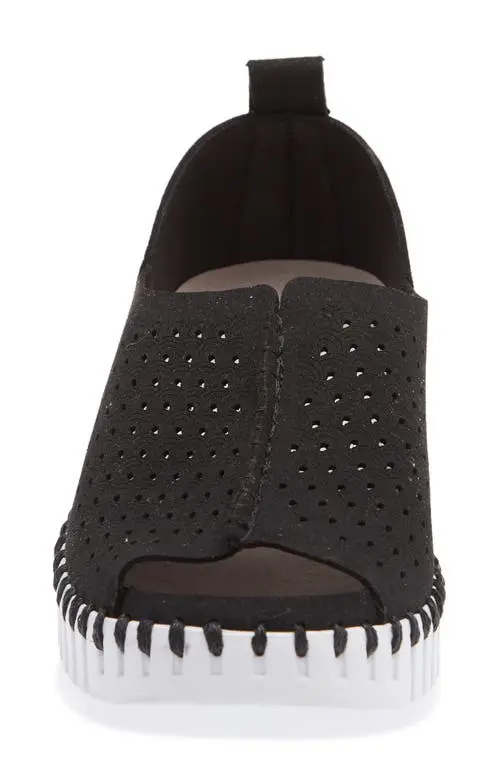 ILSE JACOBSEN Tulip 9377 Slip-on Shoe - Black