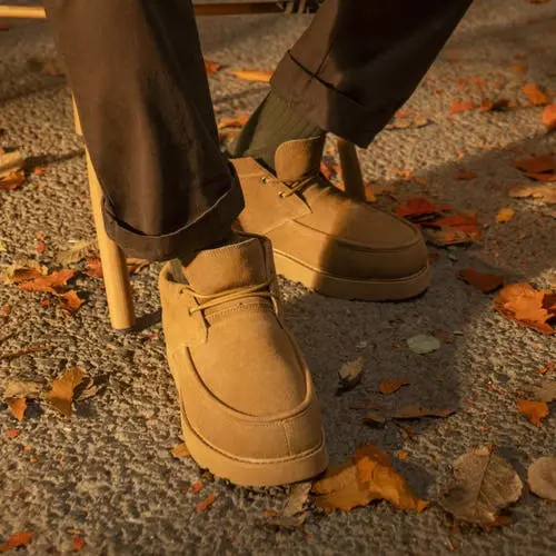 DEARFOAMS Fireside Craft Stitch Water Repellent Chukka Boot