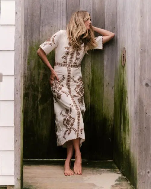 CARTOLINA Bobbi Embroidered Midi Dress