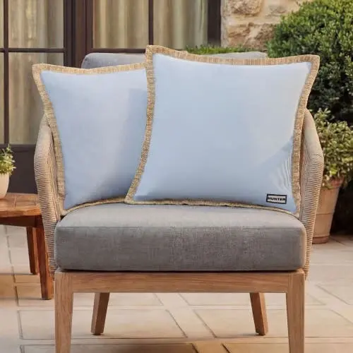 Hunter Amelia Square Outdoor Pillow 2-piece Set