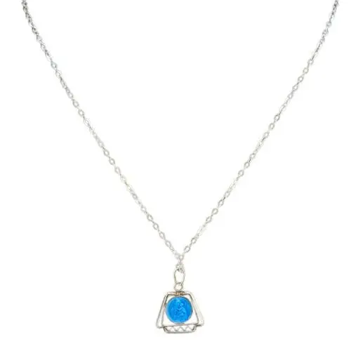 MADISON BEVERLY HILLS Vintage Virgin Mary Pendant Necklace With Sterling Silver Chain
