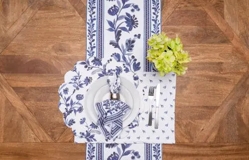 C&F HOME Maryfrances Set Of 6 Cloth Napkins