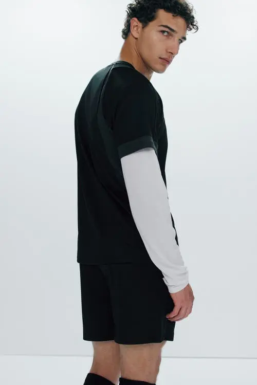 H&m Football Shorts With Drymove