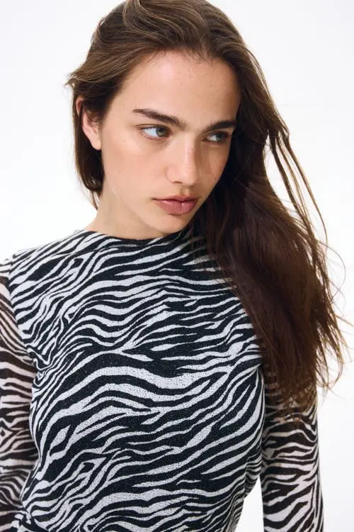 H&m Printed Zebra Pattern Knit Mini Dress