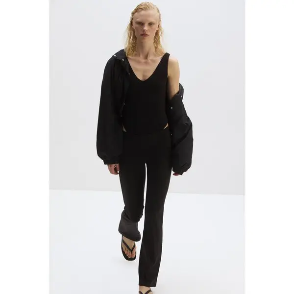 H&m Sculpting Sleeveless Thong Body - Black