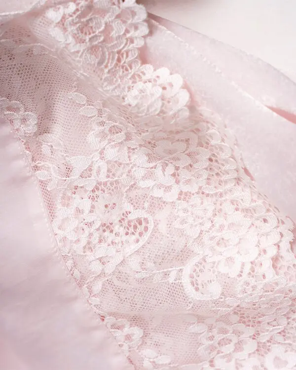 IN BLOOM BY JONQUIL Shimmer Satin Lace Trim Wrap Robe