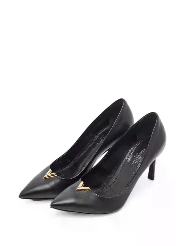 LOUIS VUITTON Heart Breaker Pointed Toe Pumps