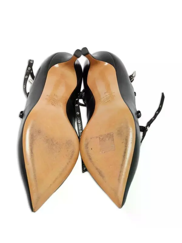 Valentino Garavani Rockstud Leather Pumps