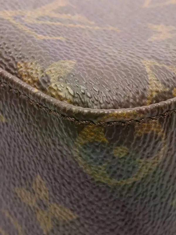 LOUIS VUITTON Monogram Looping Mm Shoulder Bag