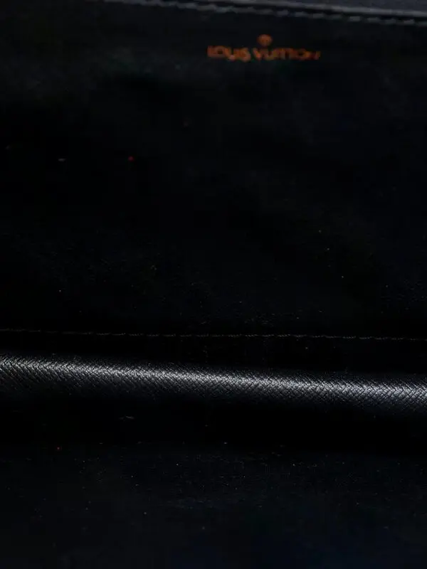 LOUIS VUITTON Epi Monceau 28 Satchel