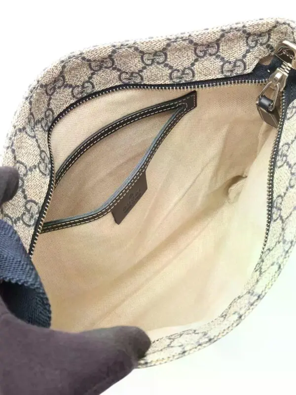 Gucci Gg Supreme Crossbody Bag