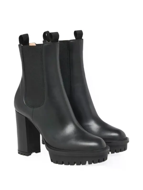 GIANVITO ROSSI Barry Booties