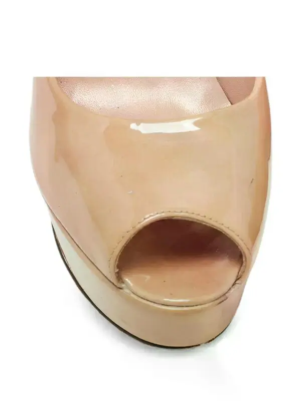 STUART WEITZMAN Patent Peep-toe Pumps