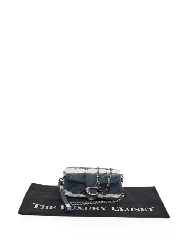 COACH Tabby 19 Bag