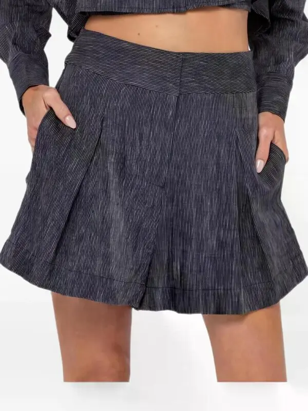 JBQ Pleated Pinstripe Shorts - Grey