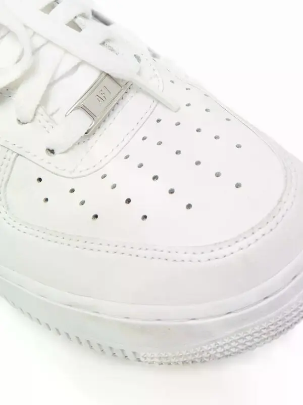 Nike Force 1 '07 Sneakers