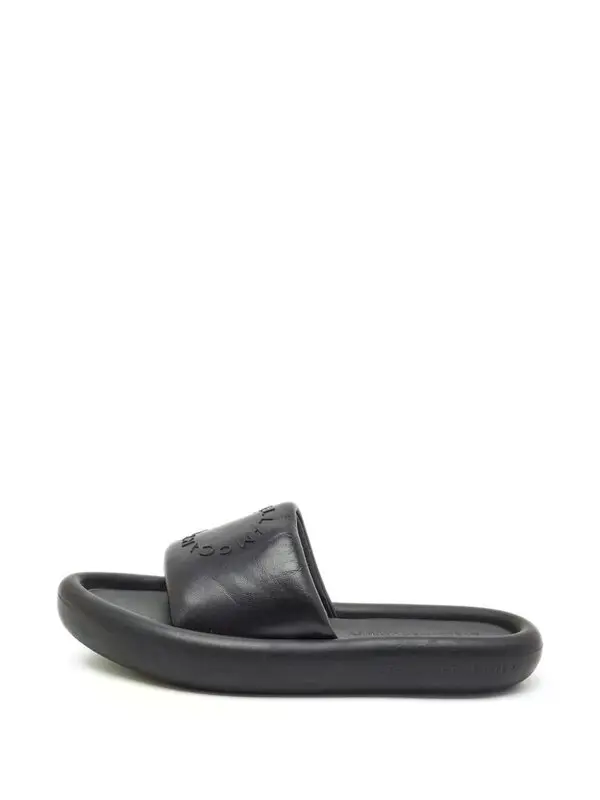 Stella McCartney Embossed Logo Slides - Black