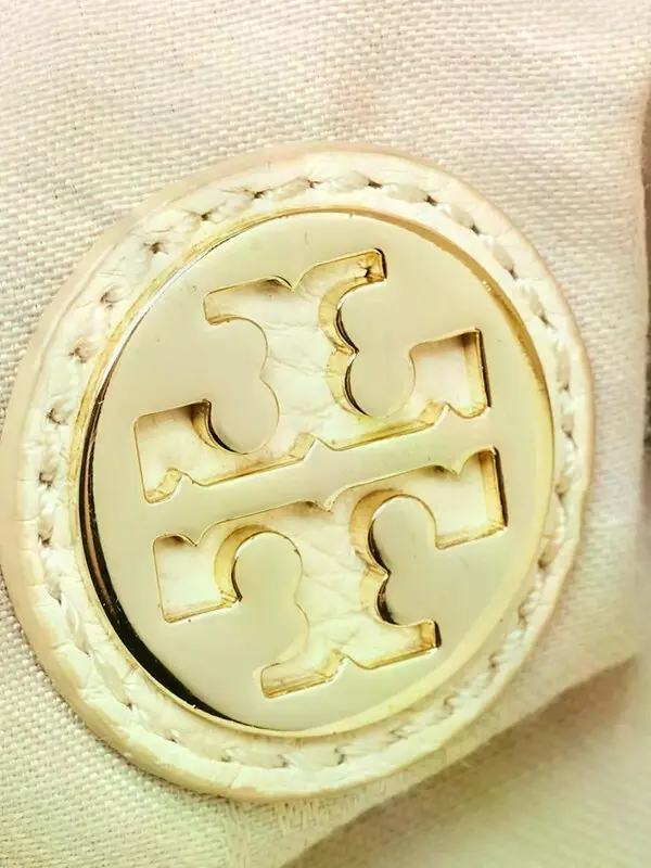 Tory Burch Amanda Shoulder Bag - Neutrals