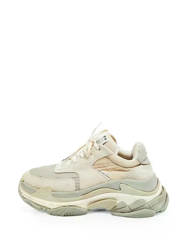 Balenciaga Triple S Low-top Sneakers - Neutrals