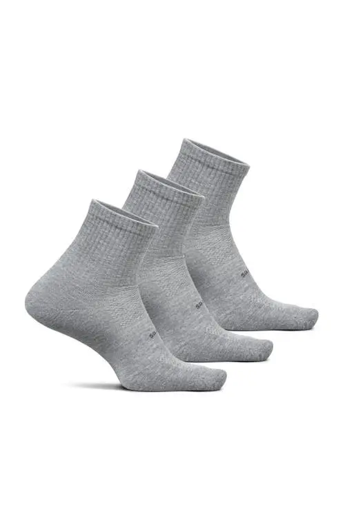 FEETURES High Performance Max Cushion Quarter Socks - Light Gray