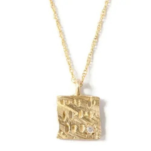 LINN DESIGNS 14k Yellow Square Diamond Pendant Necklace - Gold