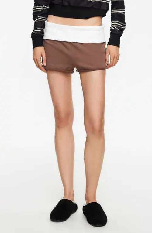 Lioness Leisure Shorts - Chocolate