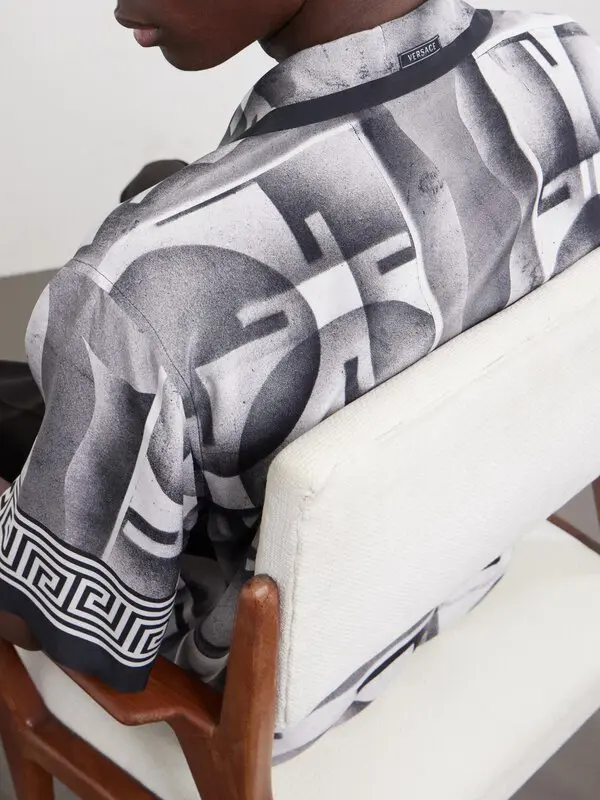Versace Camp-collar Printed Silk-crepe De Chine Shirt