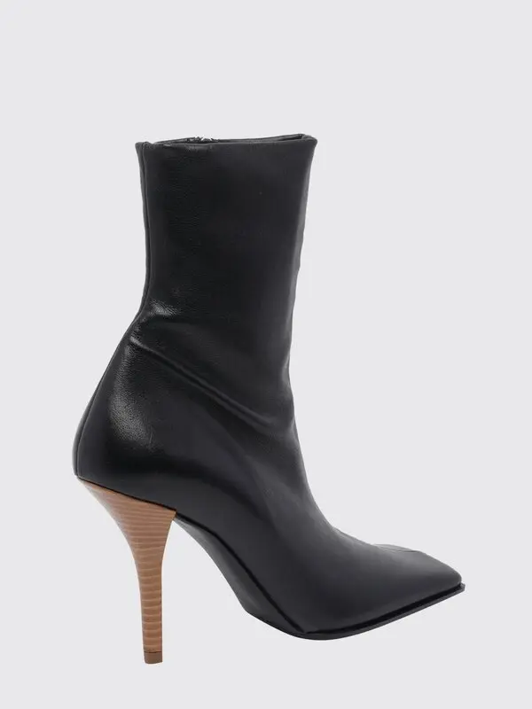 Alaïa Smooth Leather Ankle Boots With Square Toe And Stiletto Heel