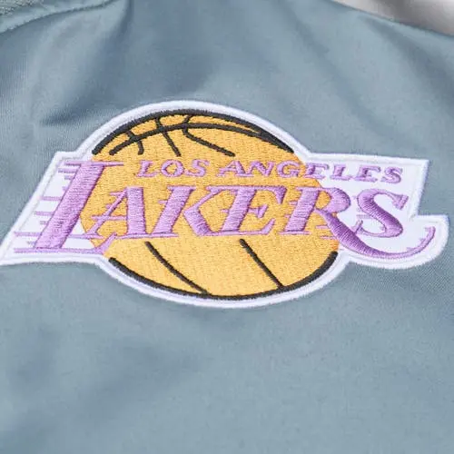 Mitchell & Ness Silver Los Angeles Lakers Thunderstorm Lightweight Satin Full-snap Jacket