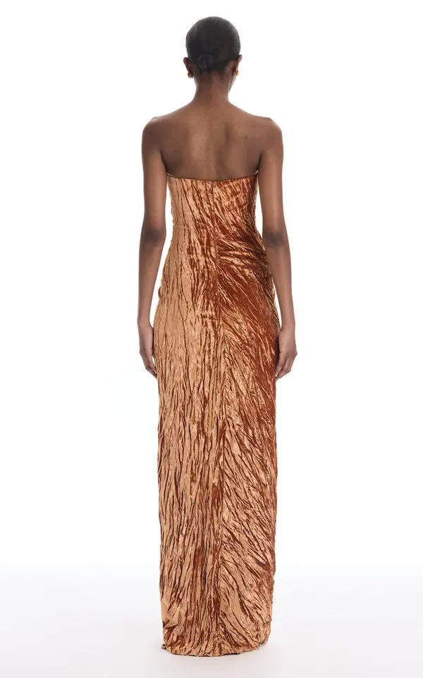 Oscar De La Renta Strapless Velvet Gown