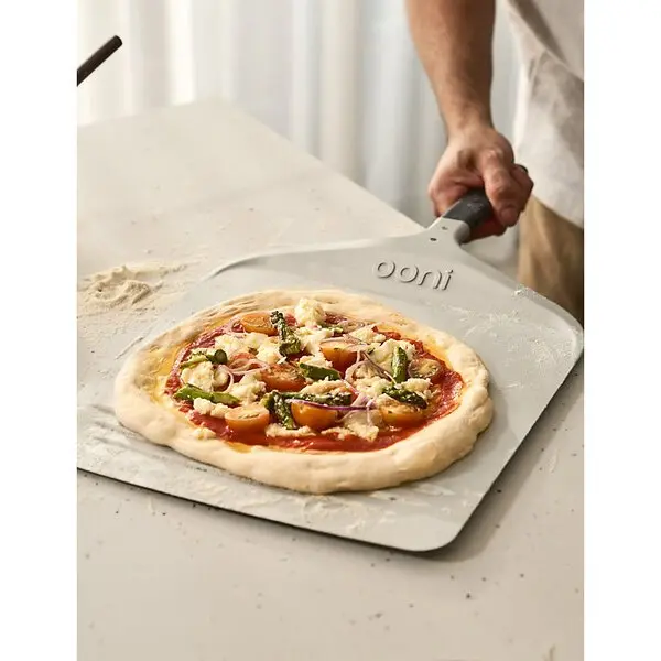 OONI Compact Pizza Peel