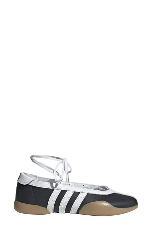 Adidas Taekwondo Ballet Flat - Cblack/ftw