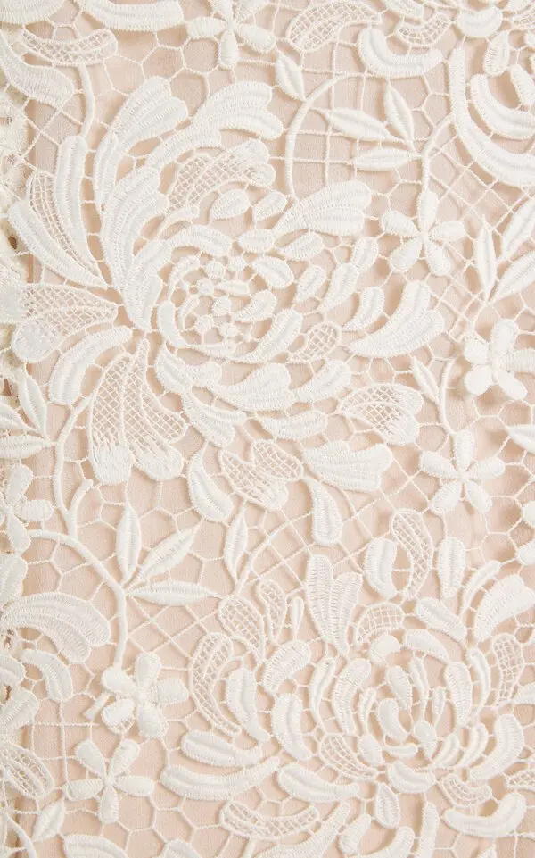 Oscar De La Renta Chrysanthemum Guipure Midi Skirt