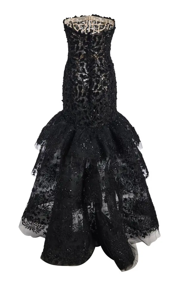 Oscar De La Renta Chrysanthemum Guipure Gown