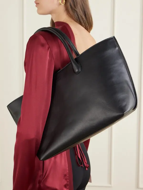 LIÉ STUDIO The Grace Leather Tote - Black