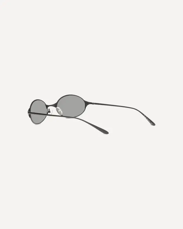 Alexander McQueen Neo Oval Sunglasses