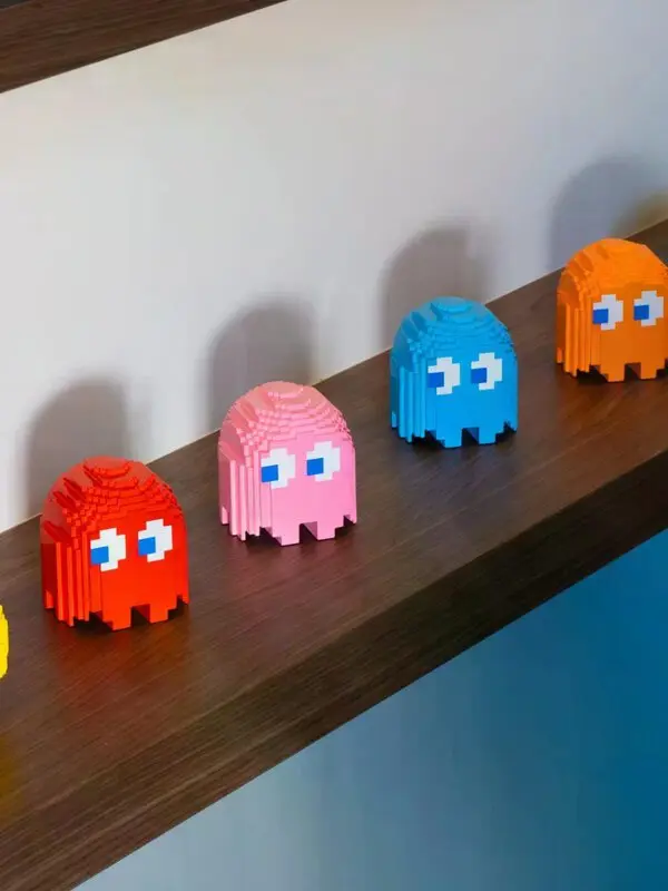 LEBLON DELIENNE Pac-man And His Ghosts Sculpture Set