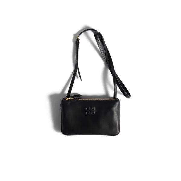 Miu Miu Leather Pouch With Embossed Logo - Black