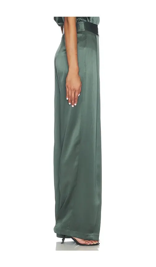 THE SEI Relaxed Trouser In Dark Green